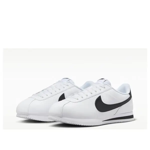 Nike Cortez Low Top Sneakers - White/black