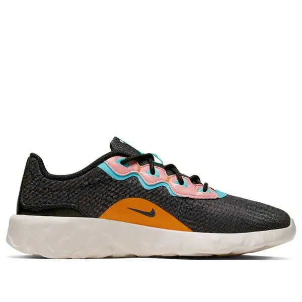 Nike Explore Strada Low Top Sneakers - Black/red