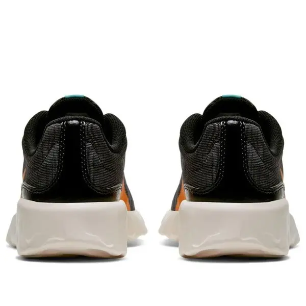 Nike Explore Strada Low Top Sneakers - Black/red