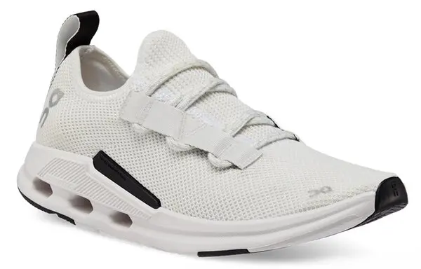 On Cloudeasy Sneakers