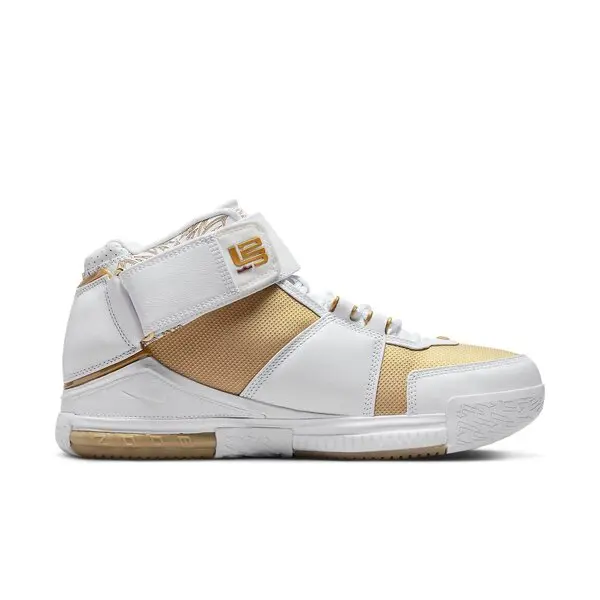 Nike Zoom Lebron 2 Retro 'maccabi' 2022 High Top Sneakers - White/gold