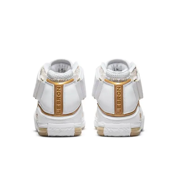 Nike Zoom Lebron 2 Retro 'maccabi' 2022 High Top Sneakers - White/gold