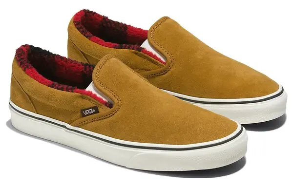VANS Classic Slip-on Casual Sneakers