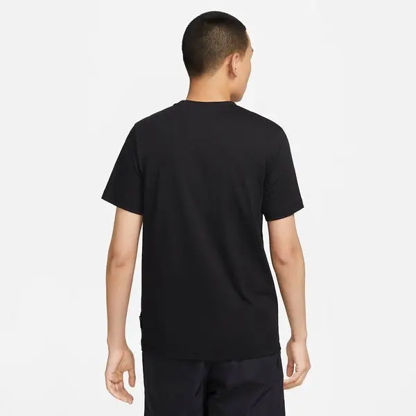Nike Swoosh T-shirt