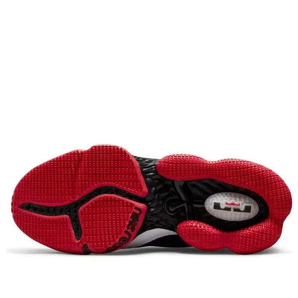 Nike Lebron 19 Low "bred" Athletic Sneakers - Black/white/red