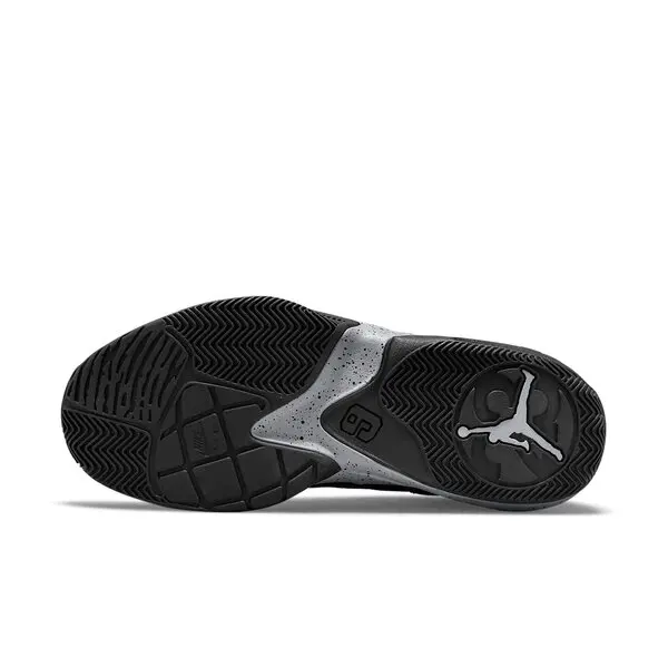 JORDAN Max Aura 3 Mid Top Sneakers - Black