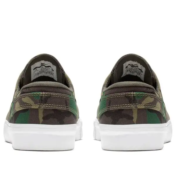 Nike Zoom Janoski Canvas Premium Sb 'camo' Lace-up Sneakers - Green