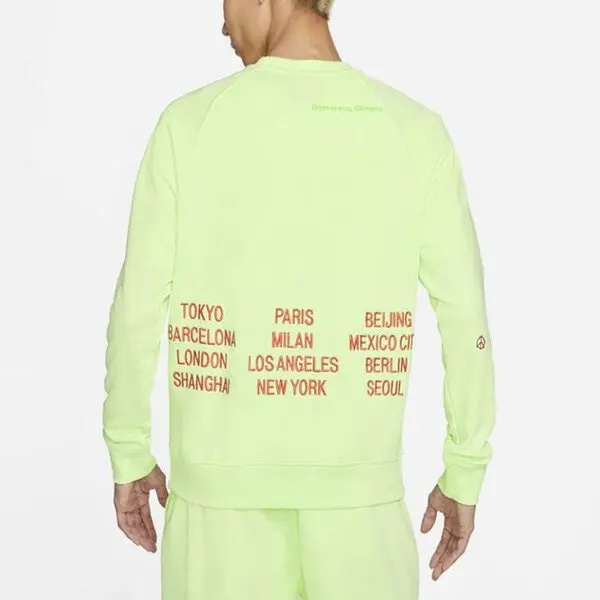 Nike Embroidered Logo Round Neck Pullover