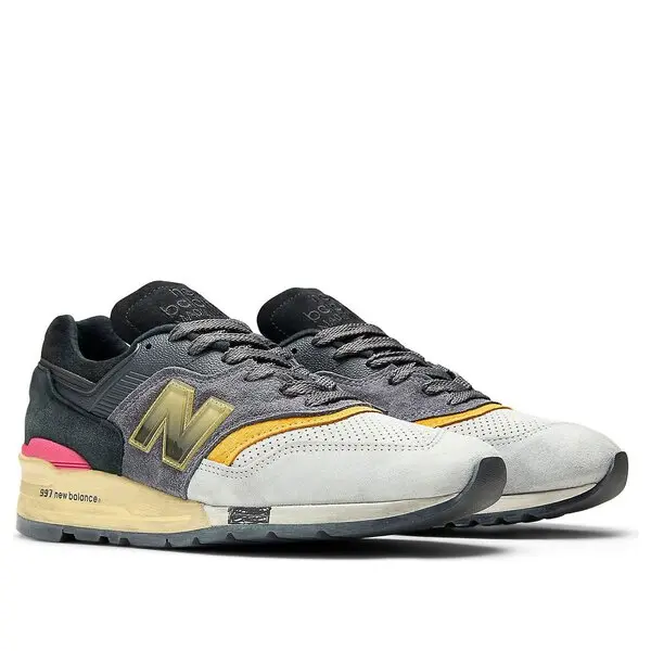 NEW BALANCE X Concepts 997 "montage" Sneakers