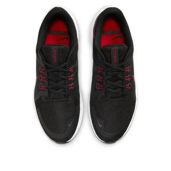 Nike Quest 4 Low Top Sneakers - Black/red
