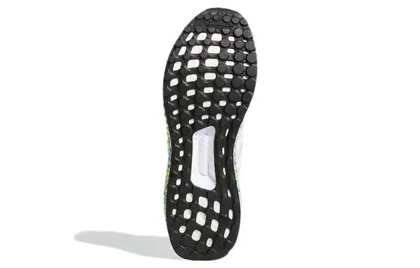 Adidas Ultraboost 5.0 Dna "mosaic Boost Pack - Cloud White/cloud White/core Black