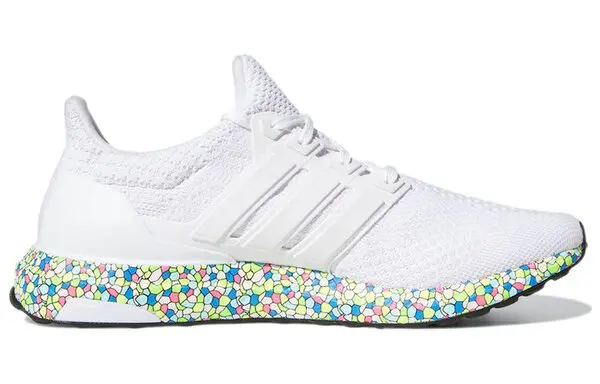 Adidas Ultraboost 5.0 Dna "mosaic Boost Pack - Cloud White/cloud White/core Black