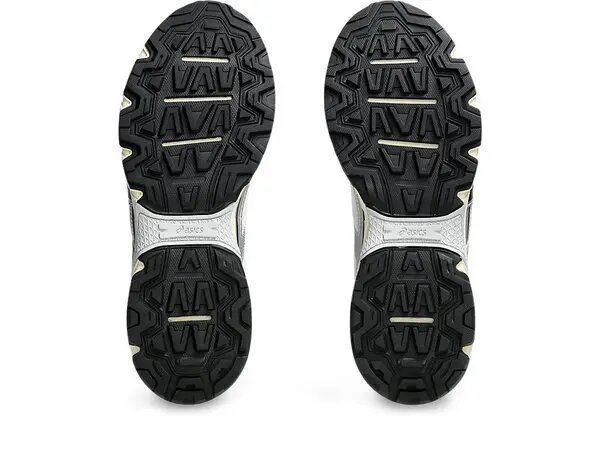 Asics Gel-venture Sneakers - White/black/silver