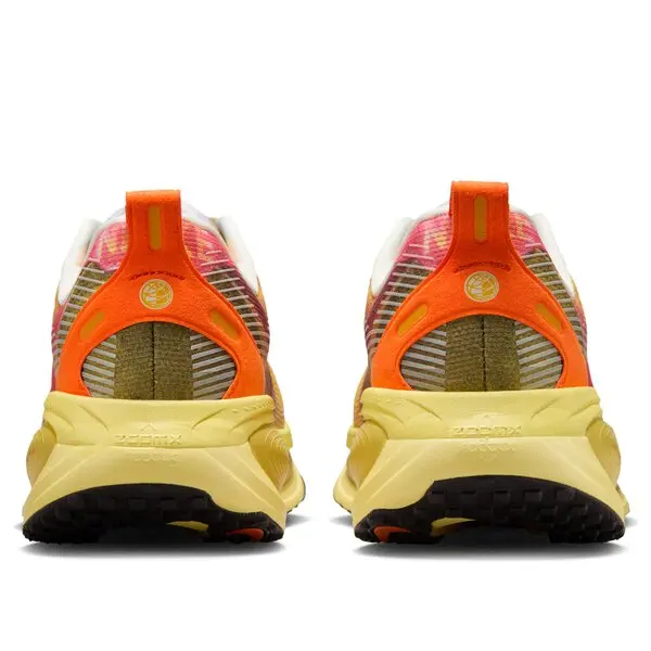 Nike Zoom Vomero 18 Se Sneakers - Multi-color
