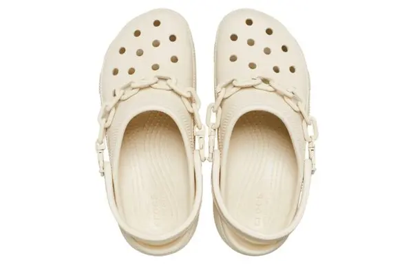CROCS Classic Platform Chain Clogs - Bone