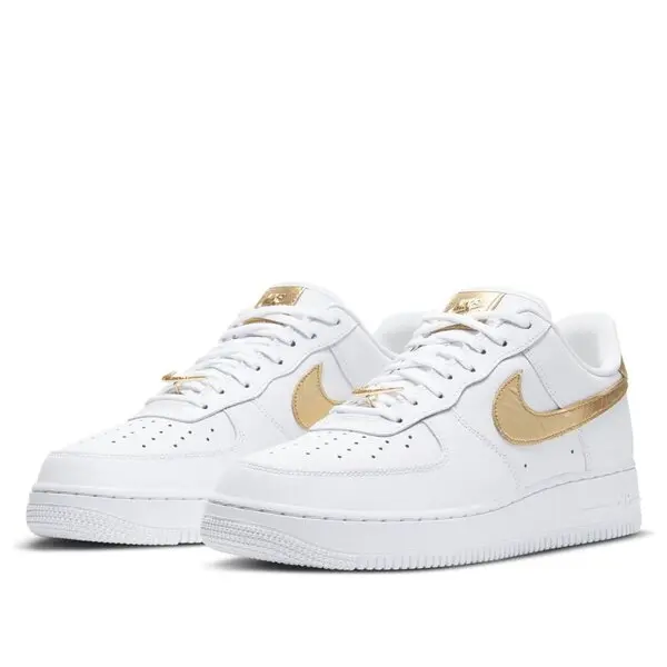 Nike Force 1 '07 Lv8 Sneakers