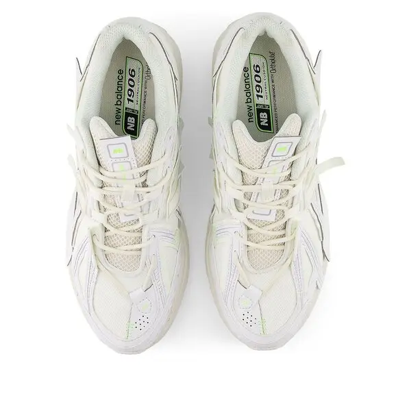 NEW BALANCE 1906a Sneakers - White/green