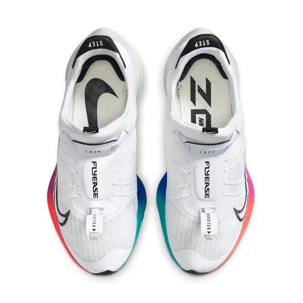 Nike Zoom Tempo Next% Flyease Sneakers