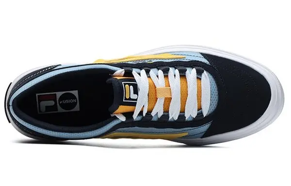FILA FUSION Ollie Low Top Sneakers
