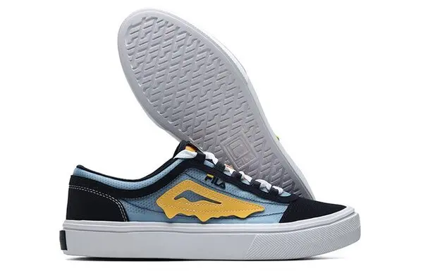 FILA FUSION Ollie Low Top Sneakers