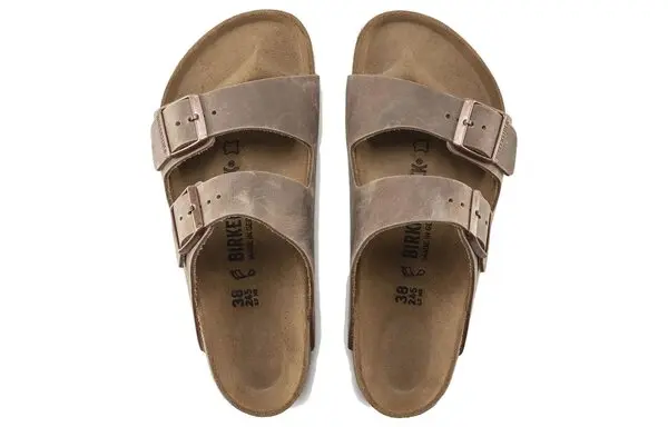BIRKENSTOCK Arizona Oiled Leather Sandals - Brown