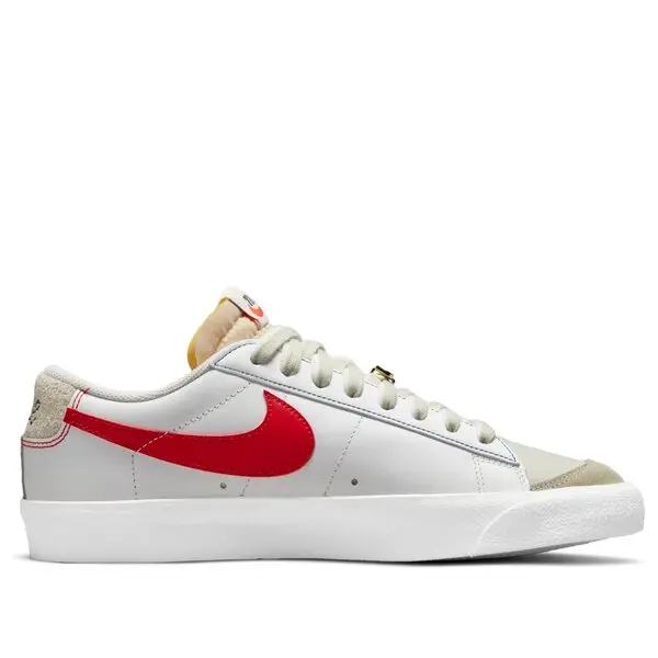 Nike Blazer Low '77 Premium Sneakers