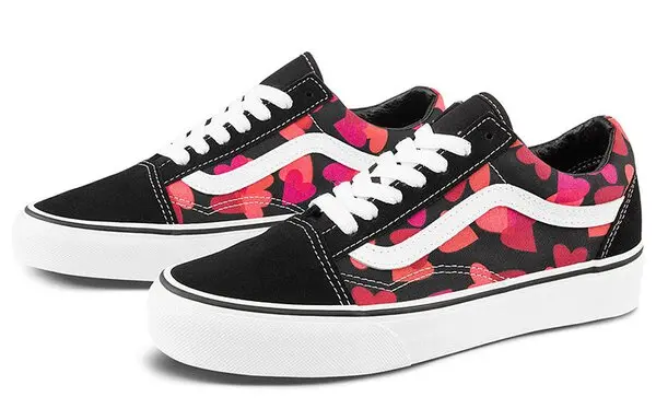 VANS Old Skool 'valentines Hearts' Low Top Sneakers - Red