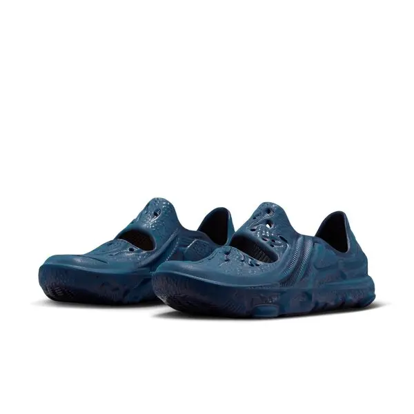 Nike Ispa Universal 'midnight Navy' Sneakers - Blue