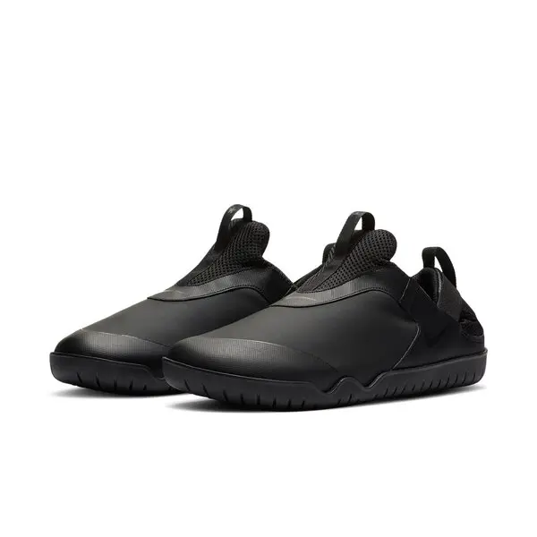 Nike Zoom Pulse Athletic Sneakers - Black