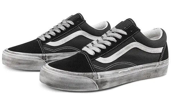 VANS Og Old Skool Lx Distressed Low Top Sneakers - Black/white