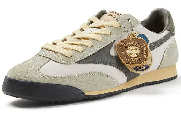 Mizuno Lg 60s Low Top Sneakers - Default Color