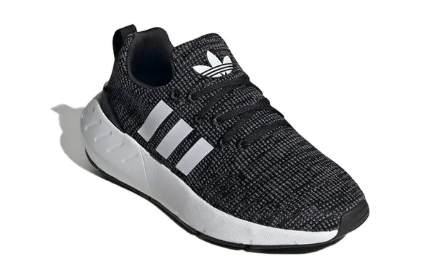 Adidas Originals Swift Run 22 Sneakers - Core Black/cloud White/grey Five