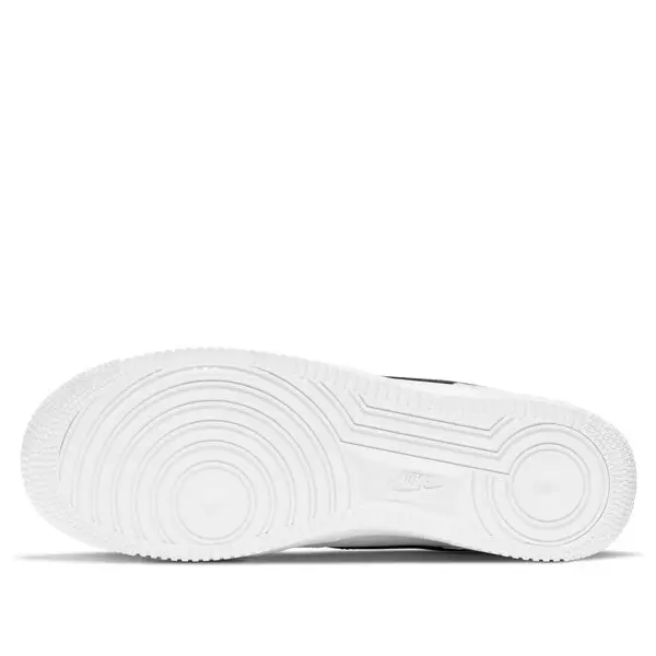 Nike Force 1 '07 Low Top Sneakers