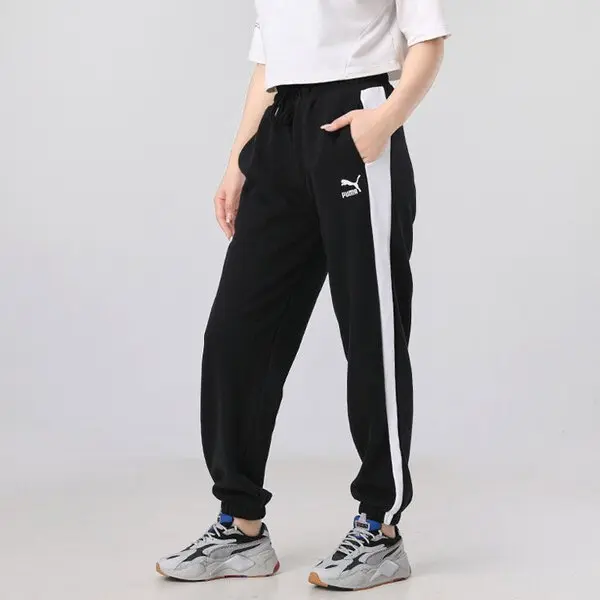 PUMA Classics Relaxed Joggers With Logo Printing
