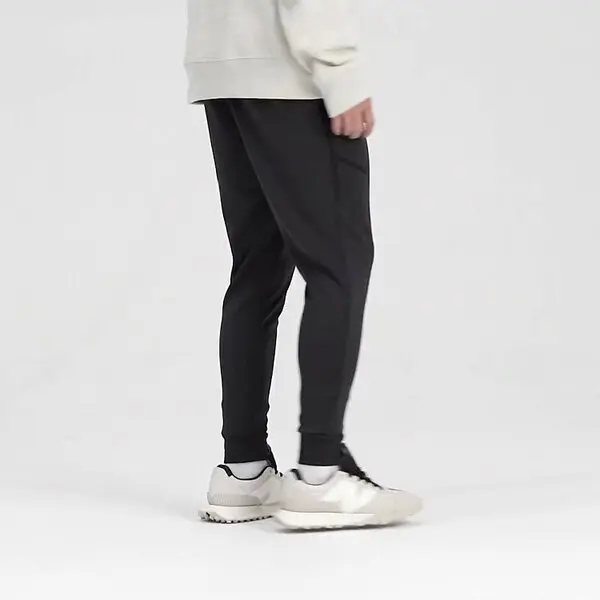 NEW BALANCE Logo Knit Pants Asia Sizing