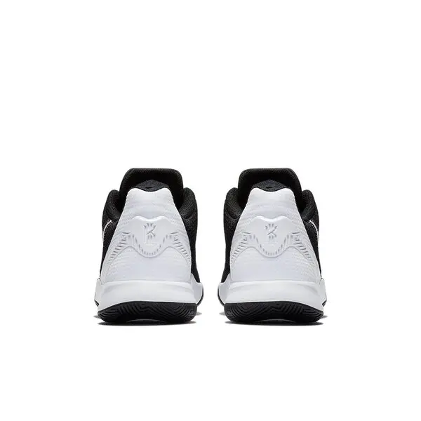 Nike Kyrie Flytrap 2 Athletic Sneakers