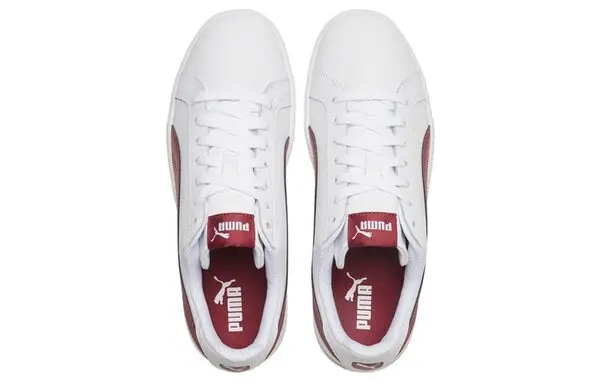 PUMA Smash Leather Low Top Sneakers