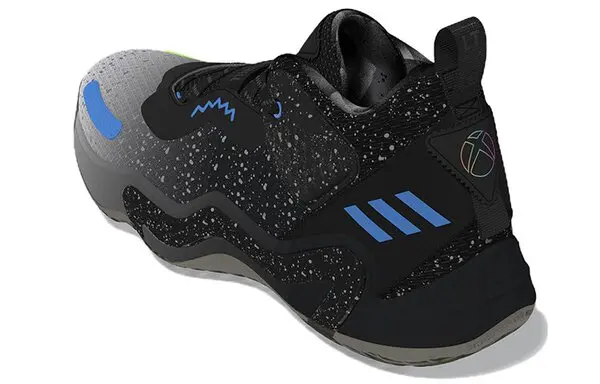 Adidas D.o.n. Issue #3 Gca "xbox 360" Sneakers