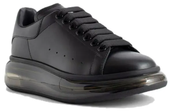 Alexander McQueen Oversized Sneaker With Shiny Sole - Black
