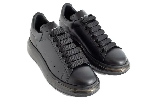 Alexander McQueen Oversized Sneaker With Shiny Sole - Black