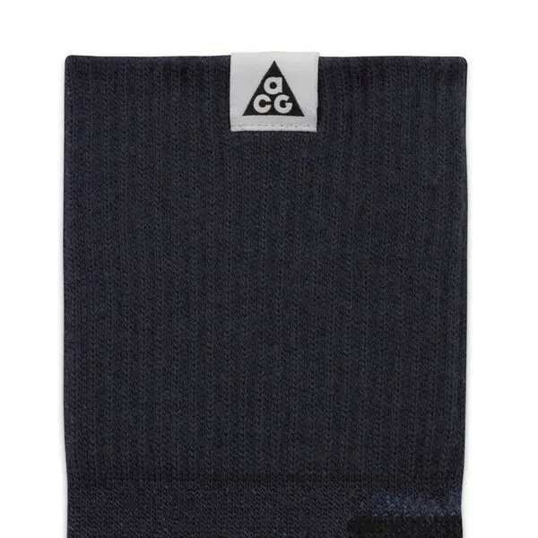 Nike Outdoor Cushioned Crew Socks