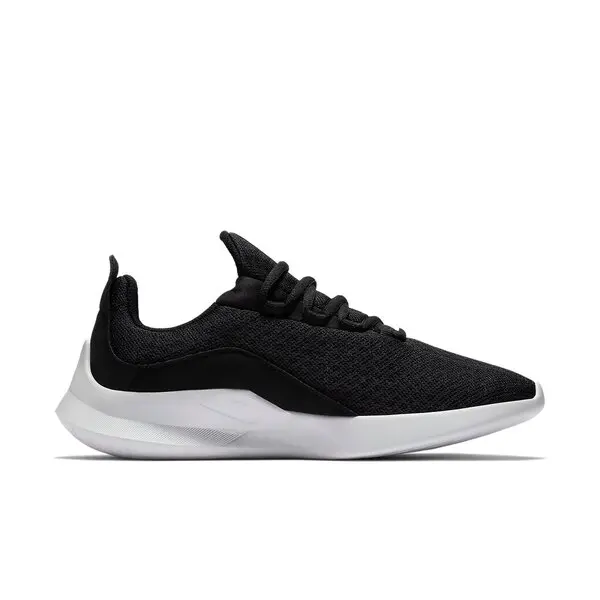 Nike Viale Low Top Sneakers