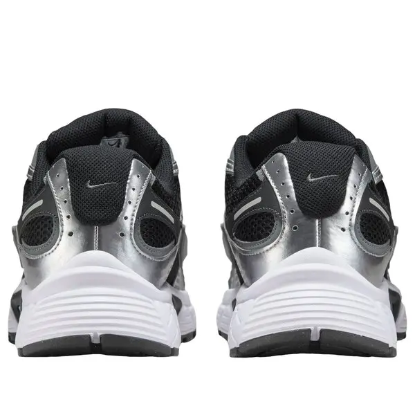 Nike V5 Rnr Sneakers - Black/smoke Grey/silver