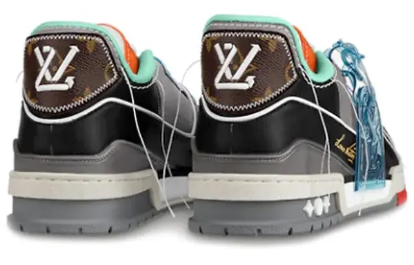 LOUIS VUITTON Trainers - Black/teal/red
