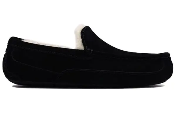 UGG Ascot Slipper - Black