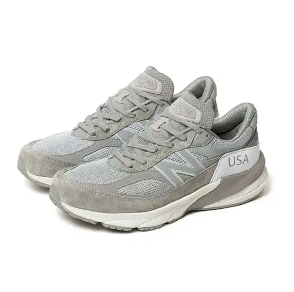 NEW BALANCE X Wtaps 990v6 Made In Usa Sneakers - Grey/white