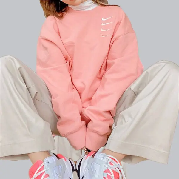 Nike Swoosh Gradient Pullover
