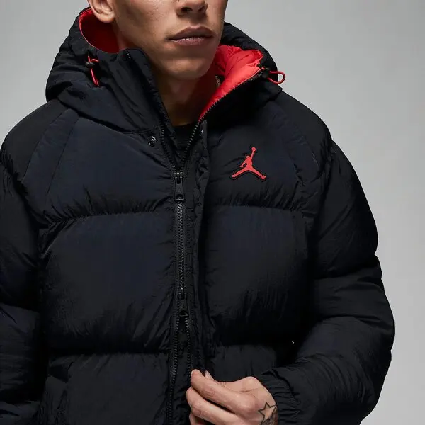 JORDAN Air Essential Puffer Jacket - Black/red
