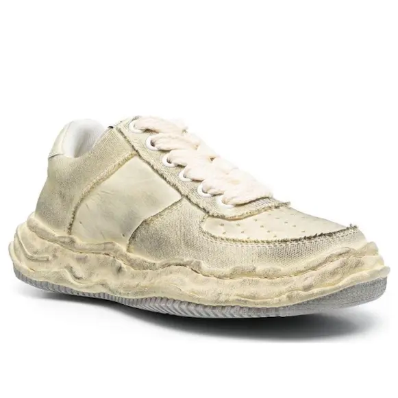 Mihara Yasuhiro Wayne Distressed Lace Sneakers - Beige