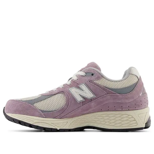 NEW BALANCE 2002r Sneakers - Ice Wine/white